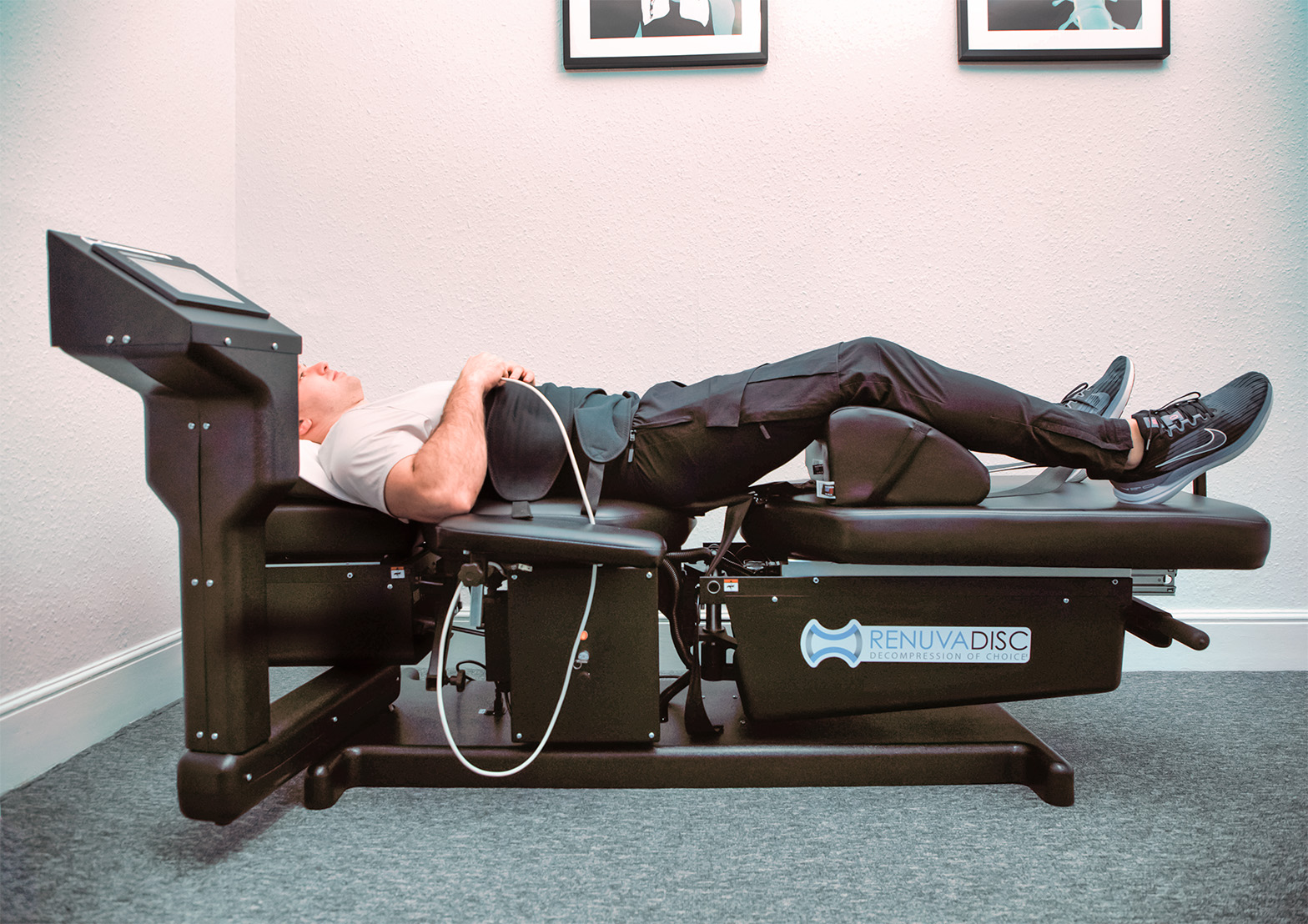 Spinal decompression therapy - St Giles Physiotherapy & Sports Injury ...